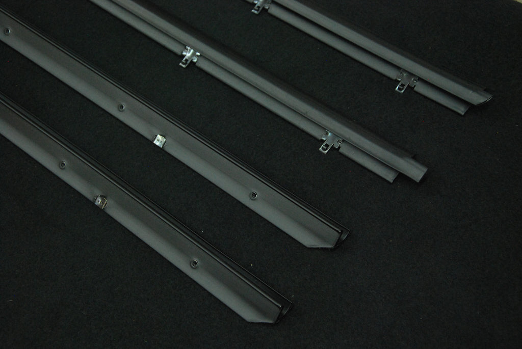 GMC Syclone Typhoon Belt Molding – SportmachinesStore