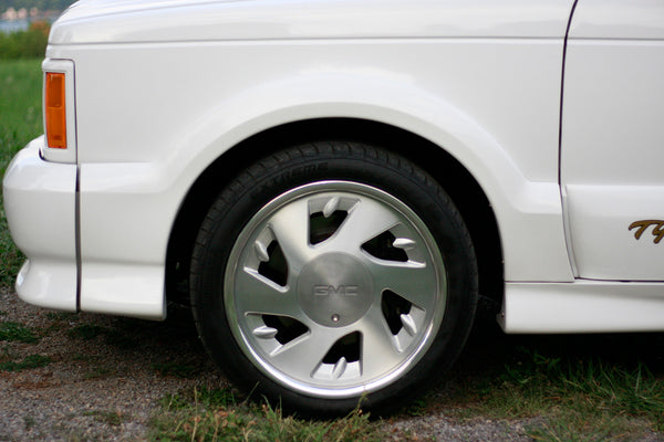 GMC Syclone Typhoon Custom Wheels – SportmachinesStore